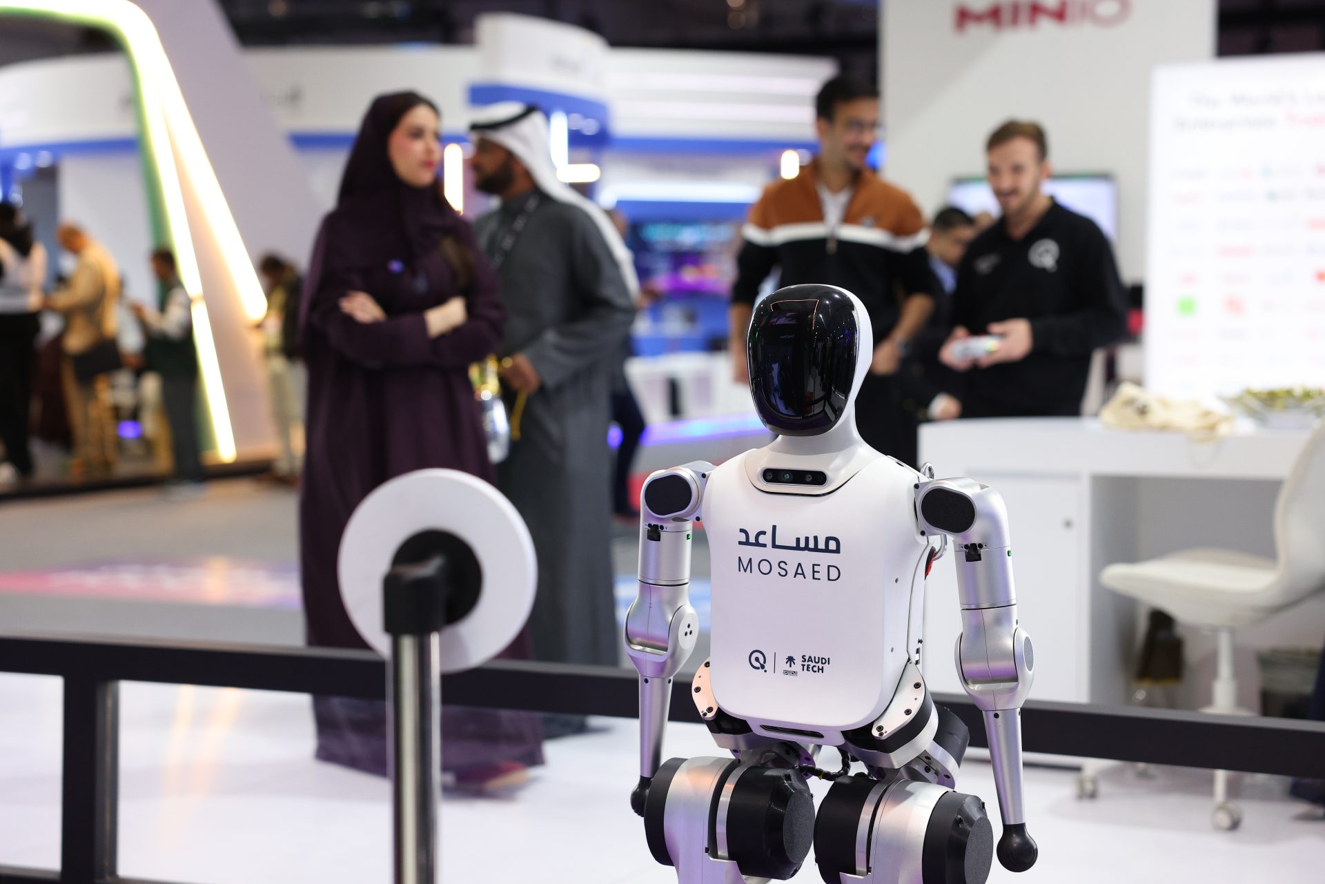 Introducing Mosaed: Saudi Arabia’s Pioneering Industrial Robot at LEAP ...
